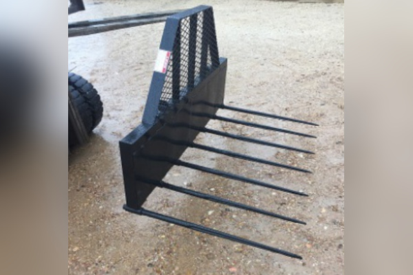 Armstrong Material and Brush handling » King Ranch Ag & Turf